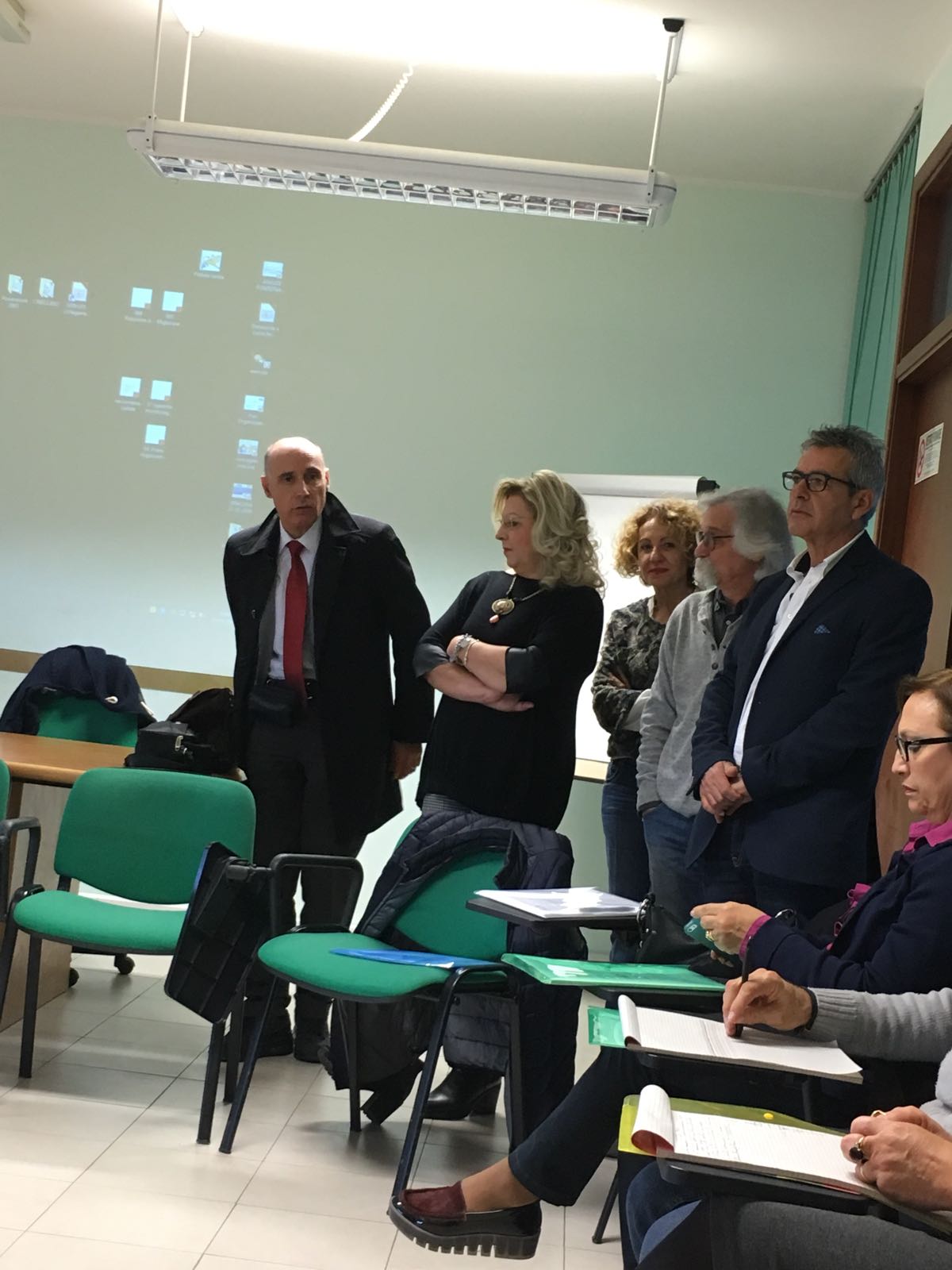 Lentini, parte attività psicoterapeutica degli "Uditori di voci ...